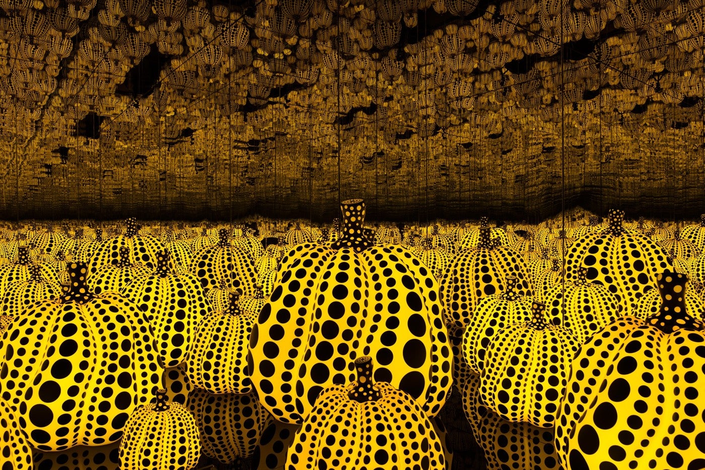 Yayoi Kusama - Modern & Contemporary Art Evening Sale Yayoi Kusama - Modern & Contemporary Art Evening Sale